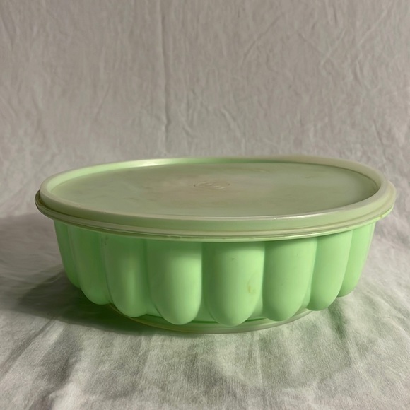 Tupperware | Kitchen | Vintage Tupperware Jello Mold Mint Green | Poshmark